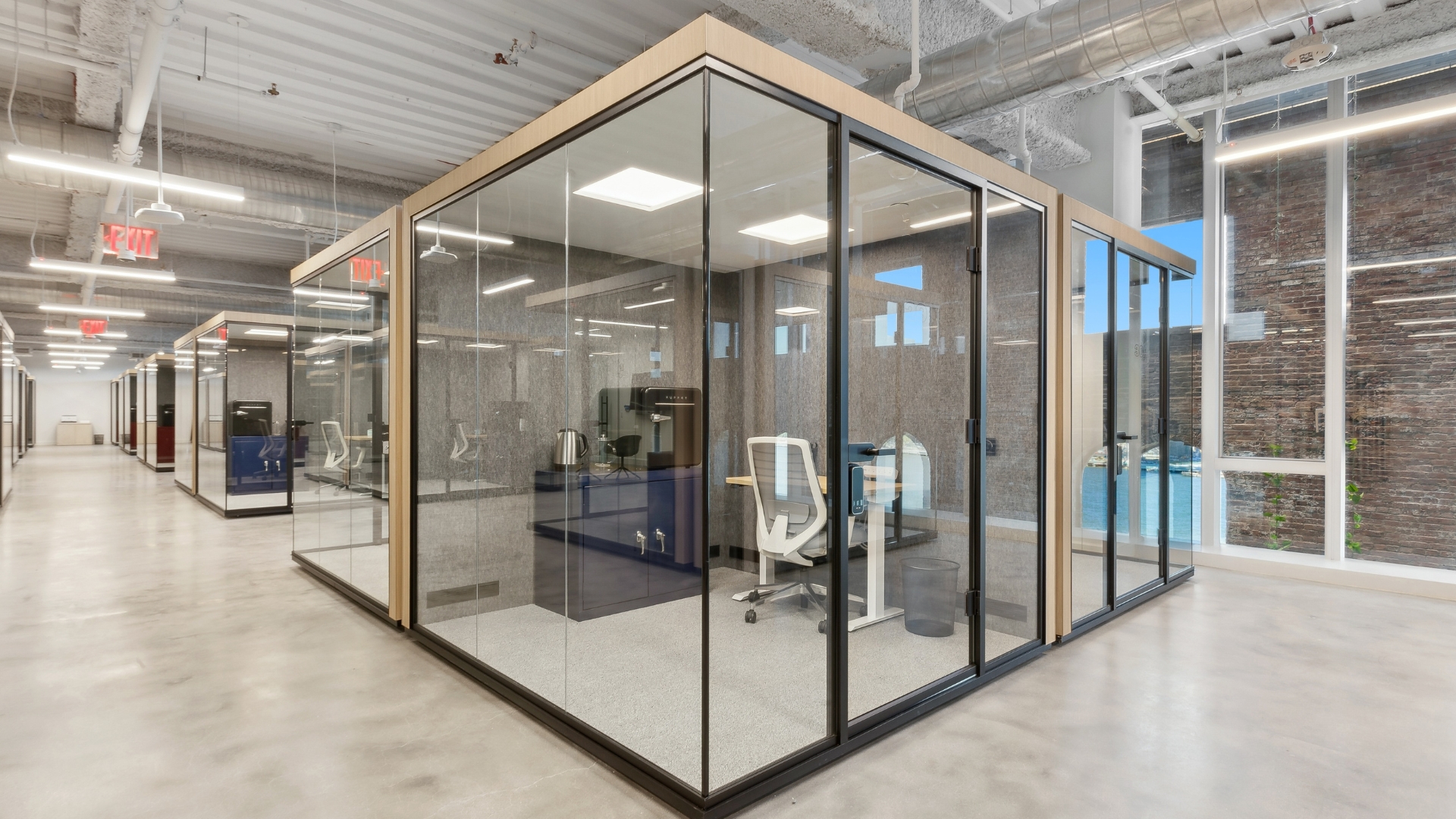 Custom Office Pods | JUUNOO